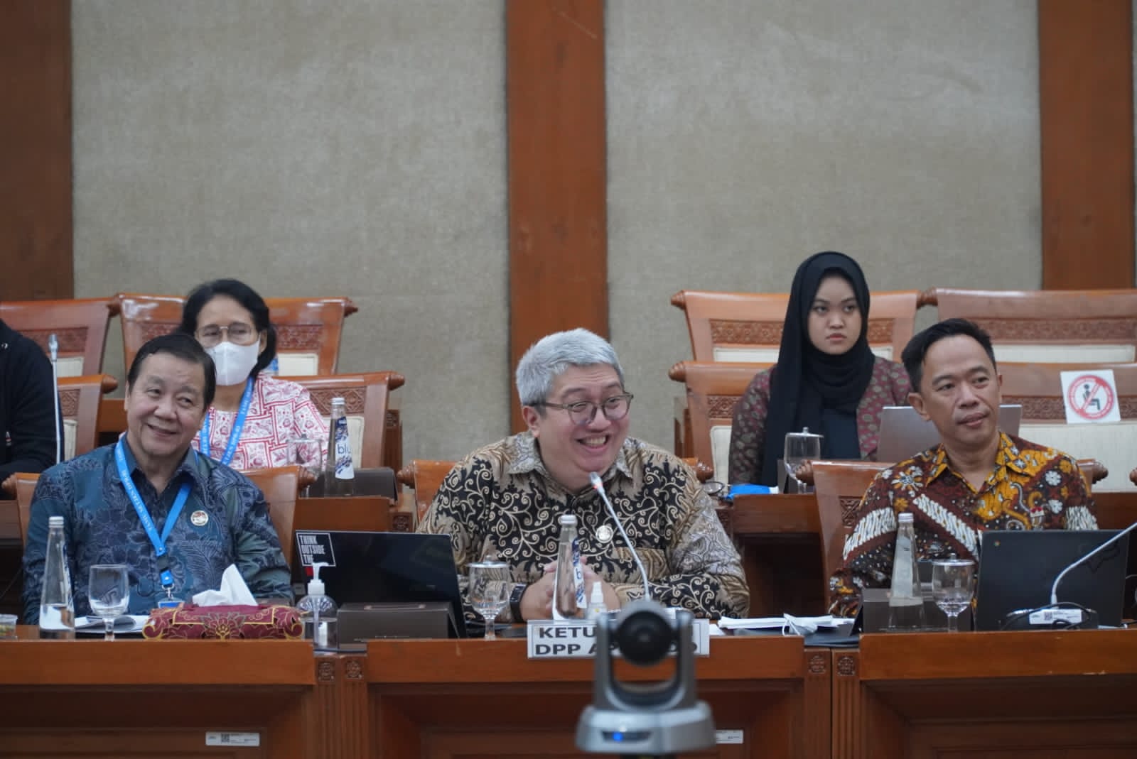 LIVE STREAMING – KOMISI VI DPR RI RDPU DENGAN KETUA UMUM DEWAN PIMPINAN PUSAT APRINDO | APRINDO